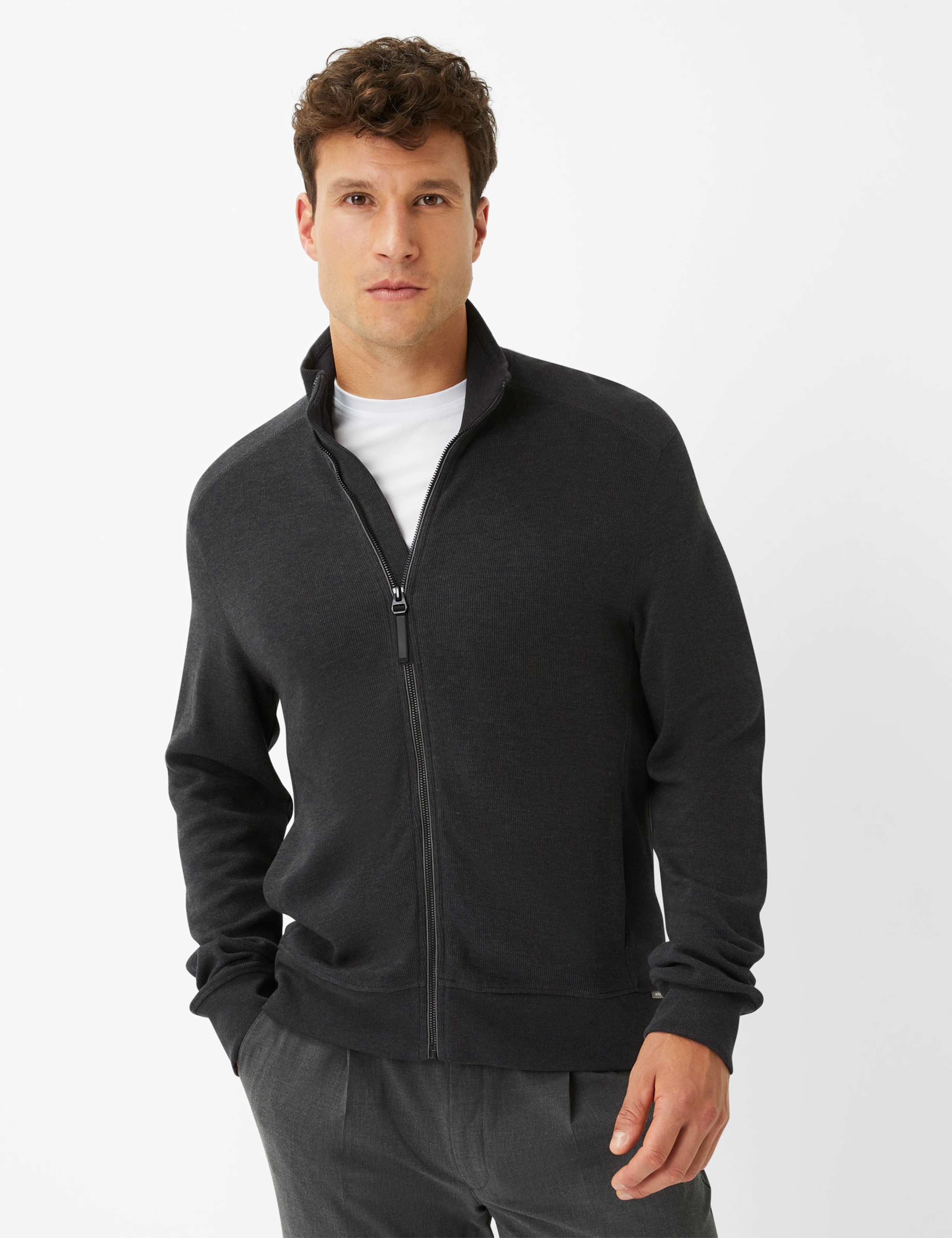 Men's fashion Sweat Style SHELDON cement - buy at Brax!